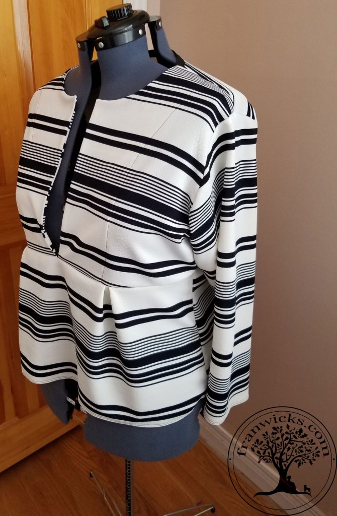 Schoolhouse Tunic - PDF Pattern review | Crafting and Sewing in Canada